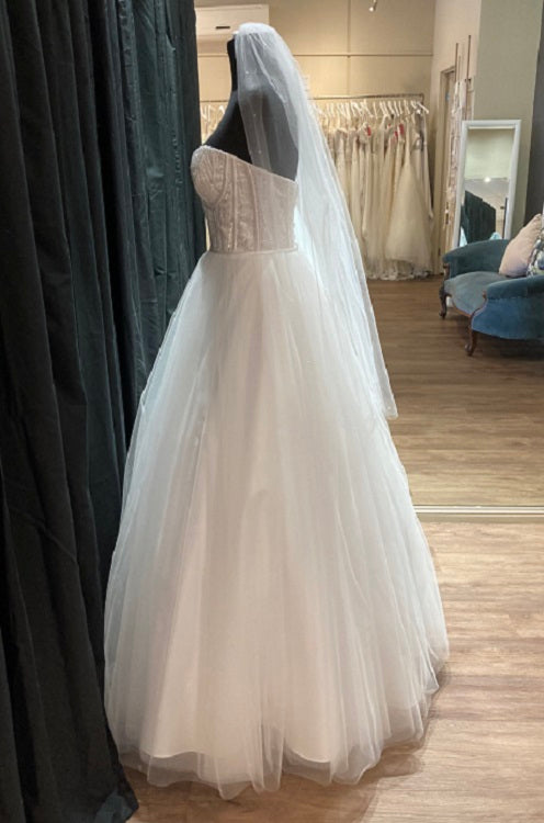 AN6024A WHITE – Empire Bridal Pty Ltd